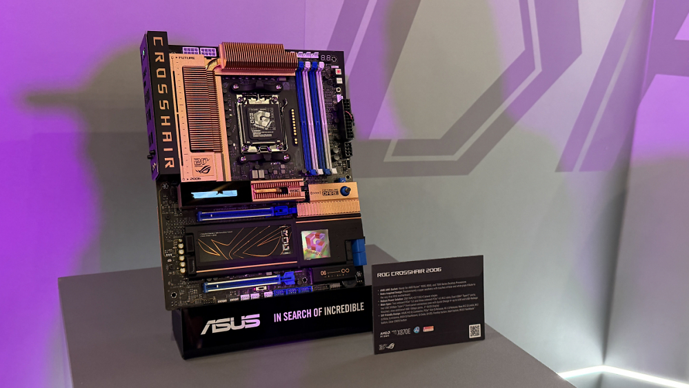 Asus ROG Crosshair X870E Edition 20: Jubiläums-Mainboard mit eigener AiO
