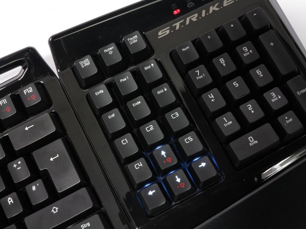 Looking for a new keyboard with specific layout.