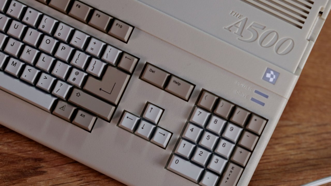 Review zum Amiga A500 Mini: Nostalgie-Hardware für 130 Euro?