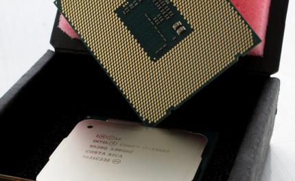 Haswell Extreme: Intel Core i7-5960X und i7-5820K (ES) im Test