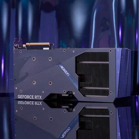 Gigabyte Geforce RTX 4000 & 3000: PCBs können brechen und PCIe-Lanes ...