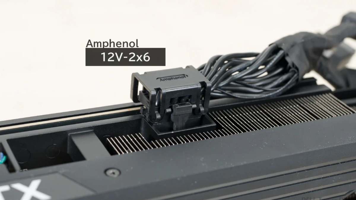 Schmelzende 12VHPWR-Stecker: Dell geht auf Nummer sicher